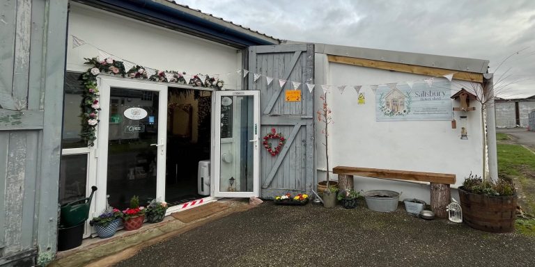 Salisbury Flower Shed: Fresh Flowers & Delivery | Home